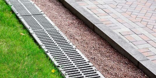 Versiegelte Flächen beim Hausbau – das solltet ihr wissen